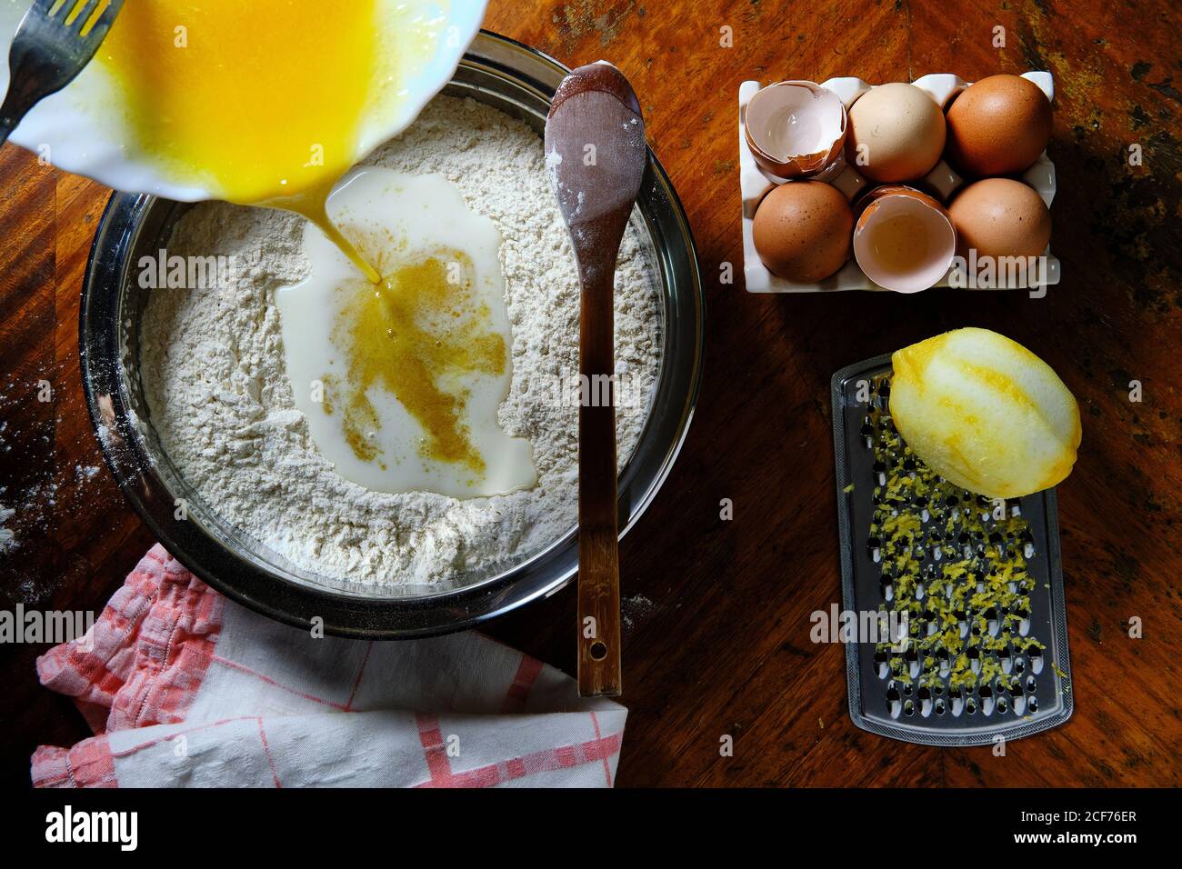 Flour and egg mixed hi-res stock photography and images - Alamy