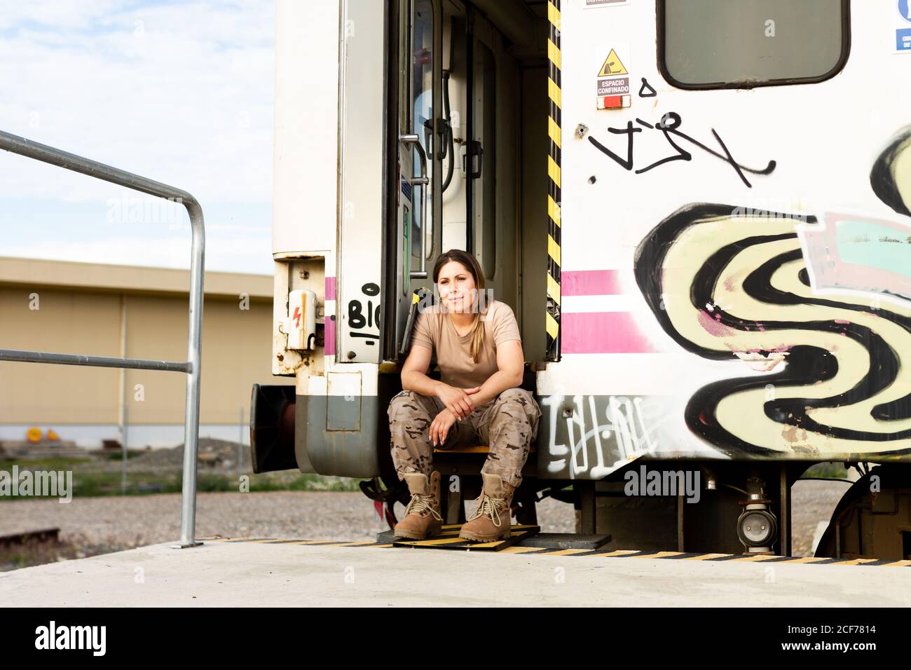 Thinking soldier hi-res stock photography and images - Alamy