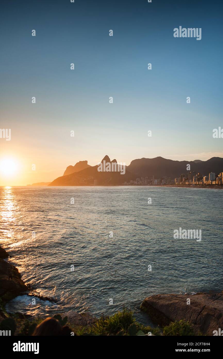 Nice views of the Niteroi Museum and a beach in Brazil Stock Photo - Alamy