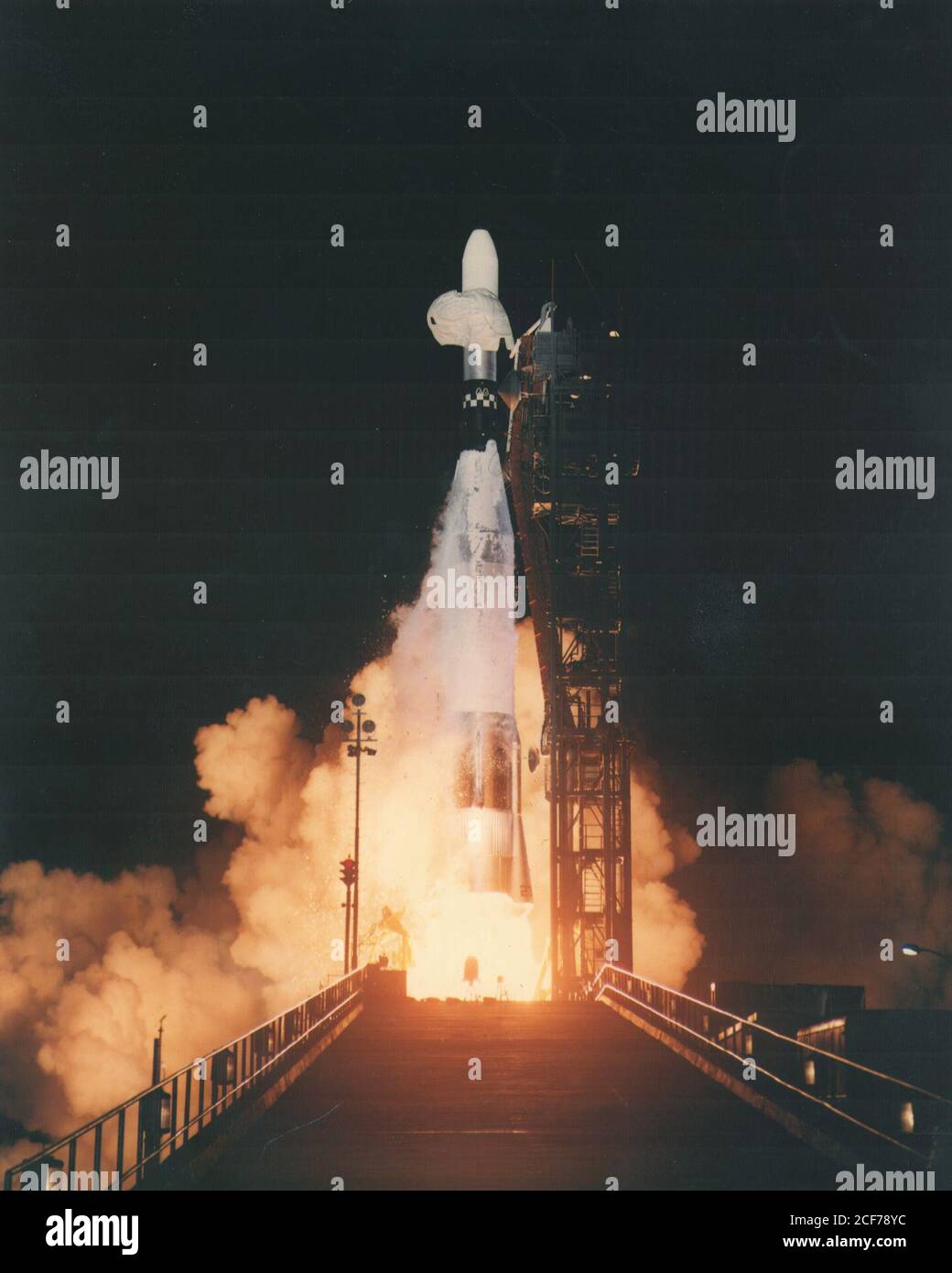 Mariner 5 launch hi-res stock photography and images - Alamy