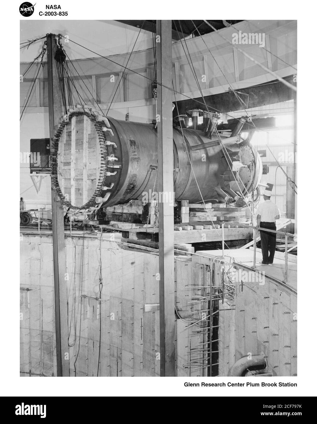 Containment vessel hi-res stock photography and images - Alamy