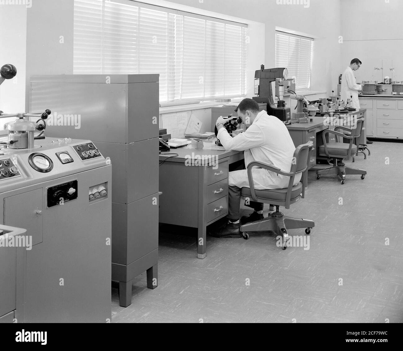 Metallurgical laboratory hi-res stock photography and images - Alamy