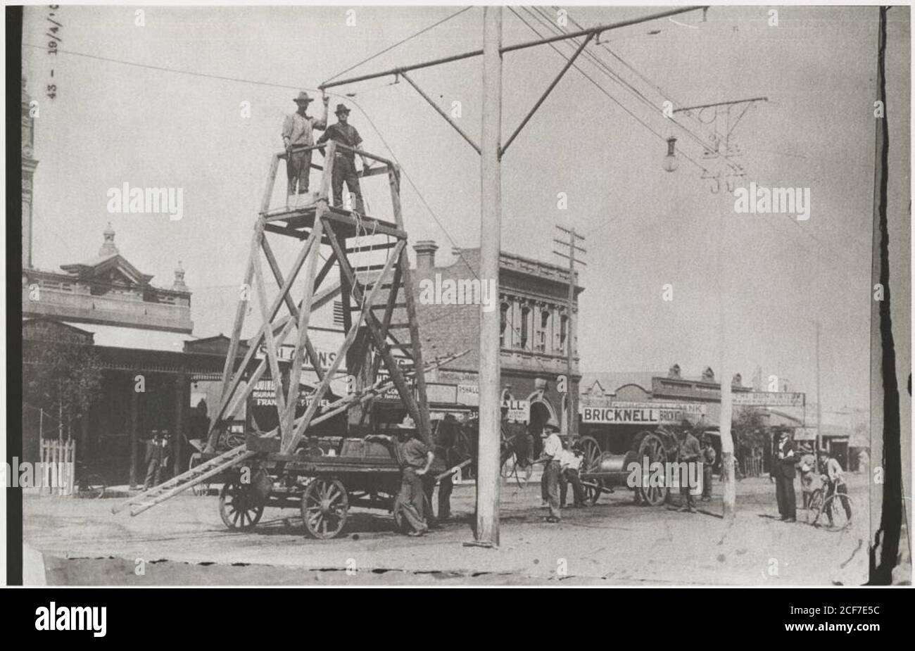 Scaffold history historical hi-res stock photography and images - Alamy