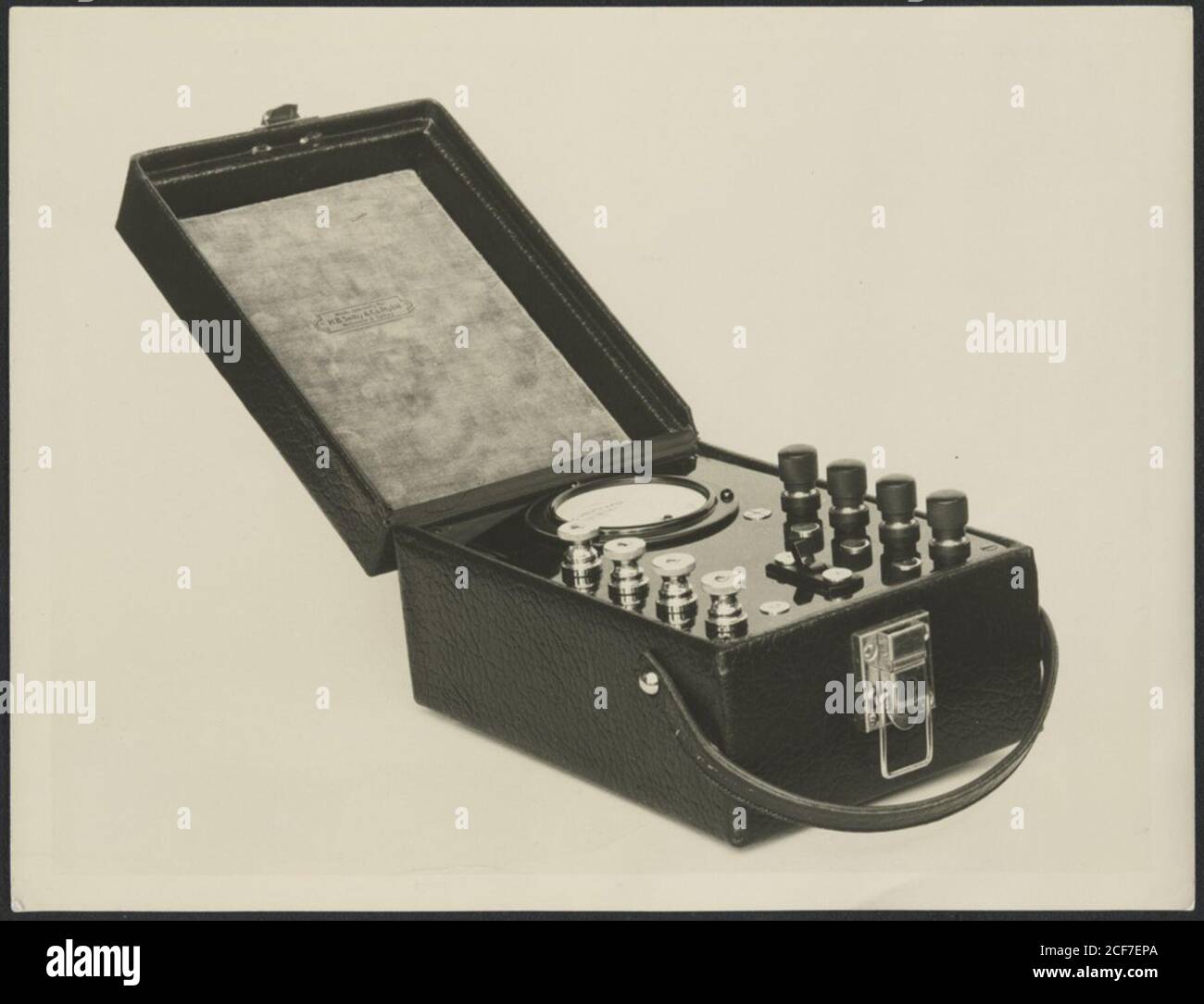 Scientific apparatus hi-res stock photography and images - Alamy