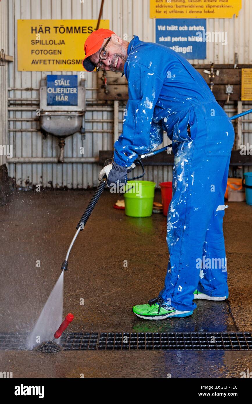 Gutter oil hi-res stock photography and images - Alamy