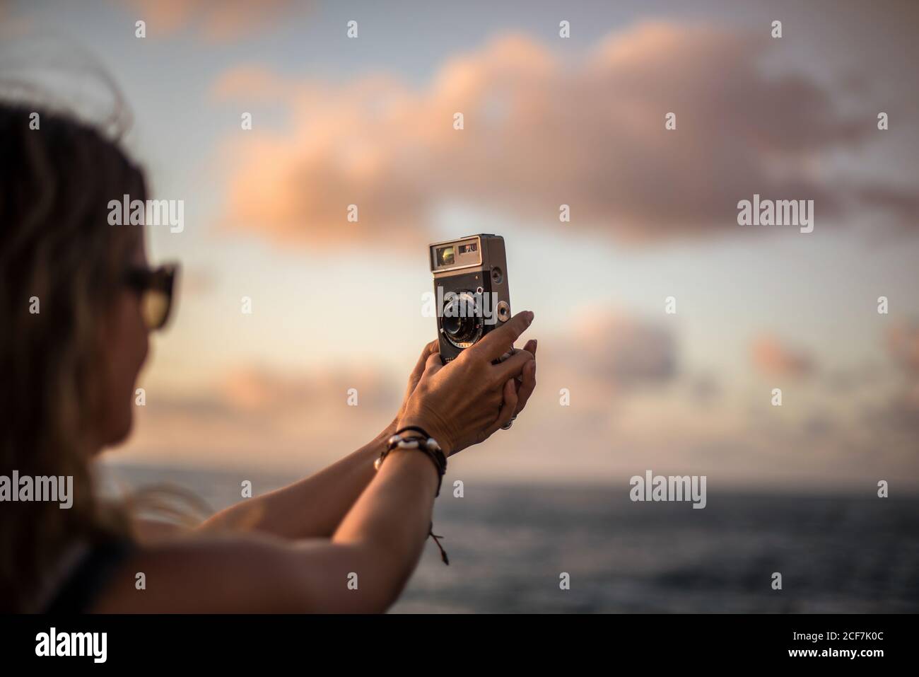 Capturing device hi-res stock photography and images - Alamy