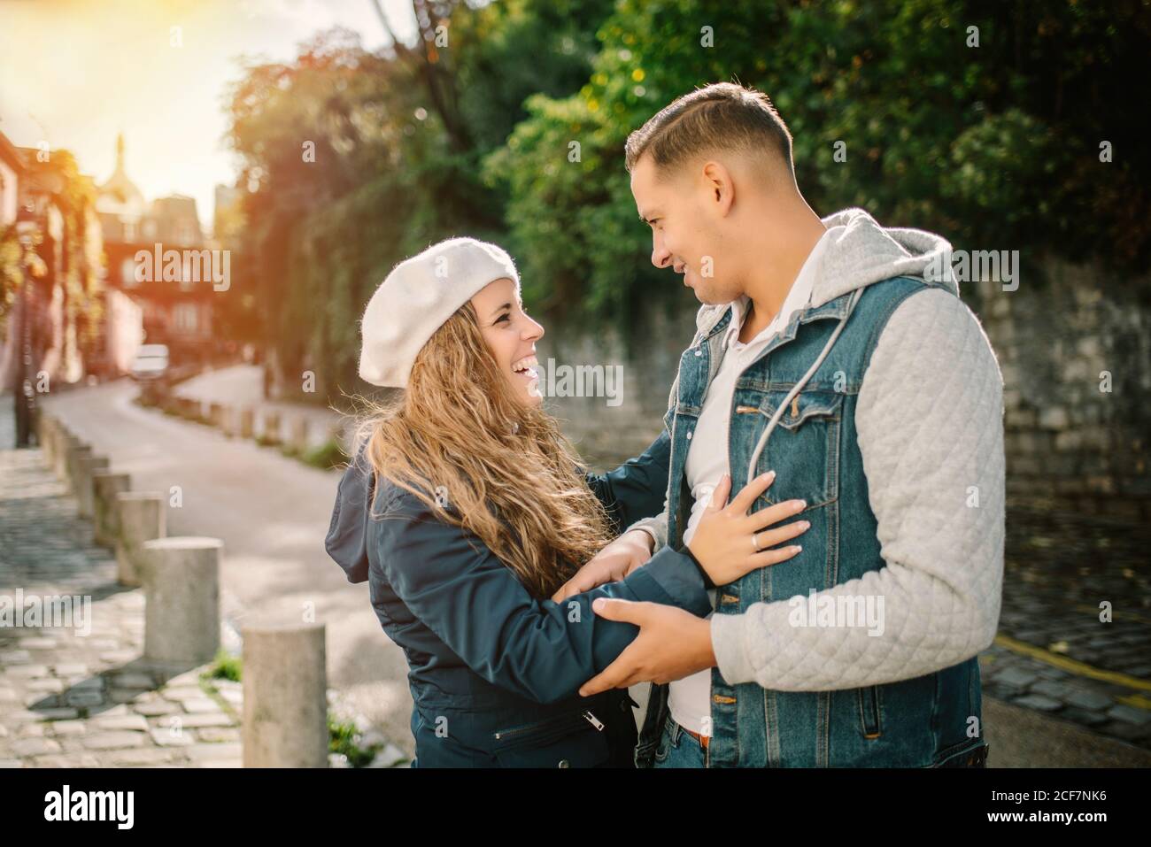 Woman cuddling man hi-res stock photography and images - Alamy