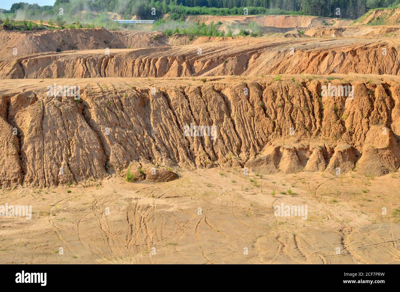 Explosion quarry limestone hi-res stock photography and images - Alamy
