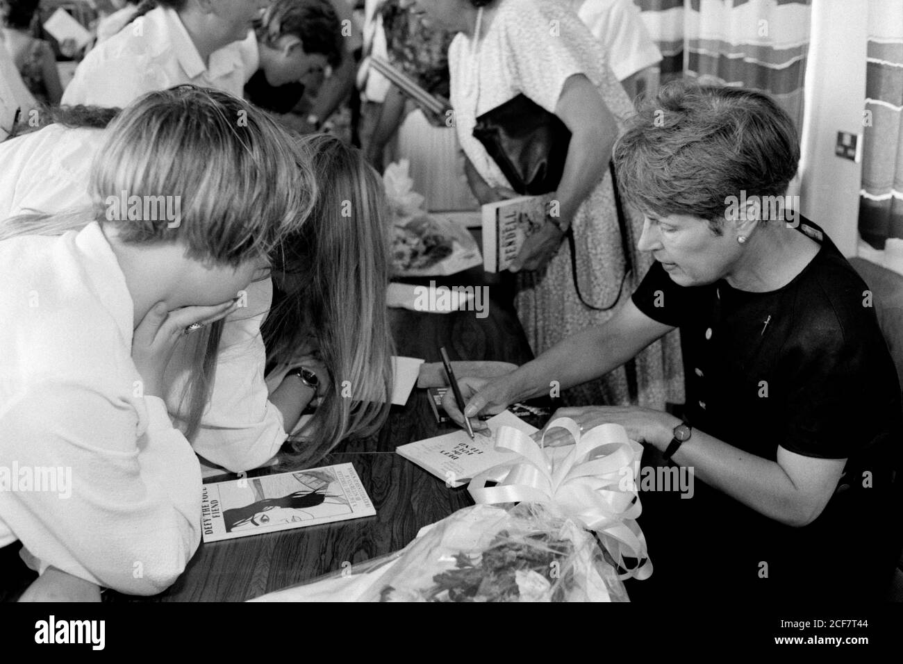 Ruth Rendell talks to and signs books for children at Holywell High ...