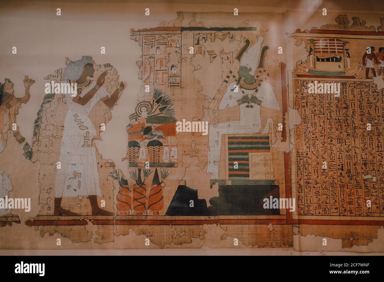 Crumbling wall egypt pyramid hi-res stock photography and images - Alamy