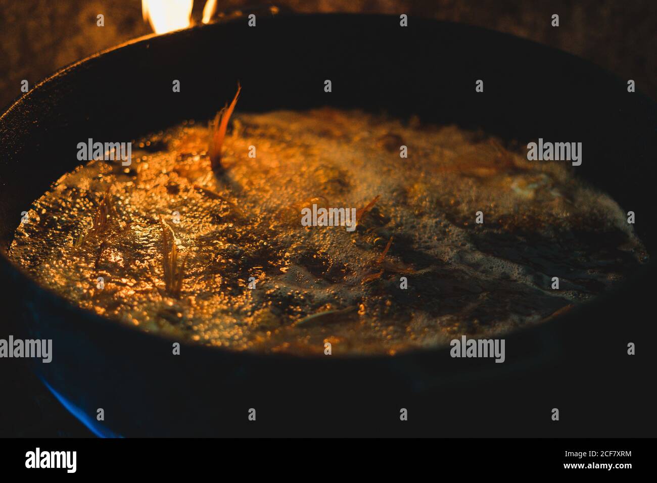 Process frying fish hi-res stock photography and images - Alamy