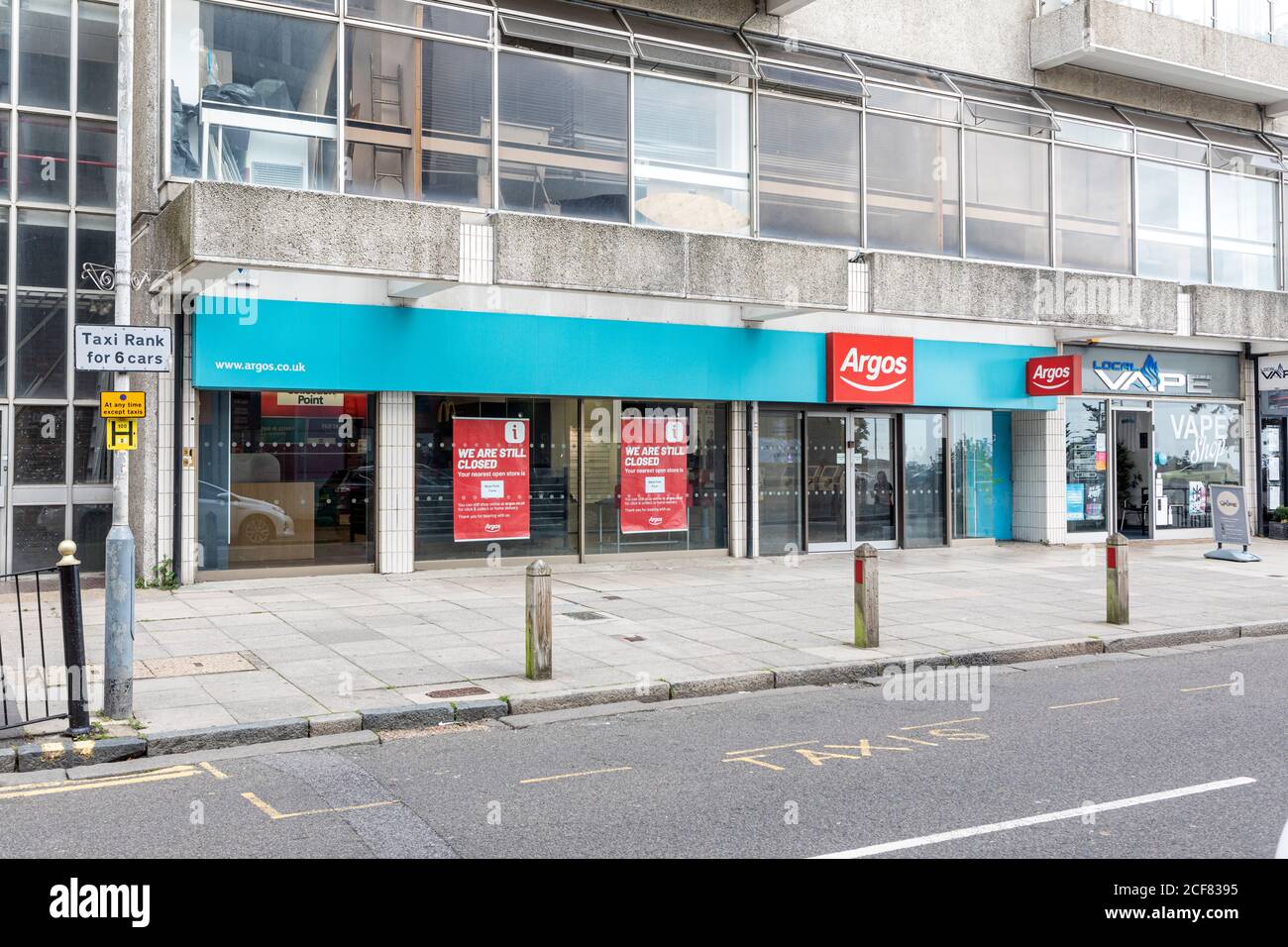 Closed and empty high street shops in Folkestone, Kent Stock Photo - Alamy