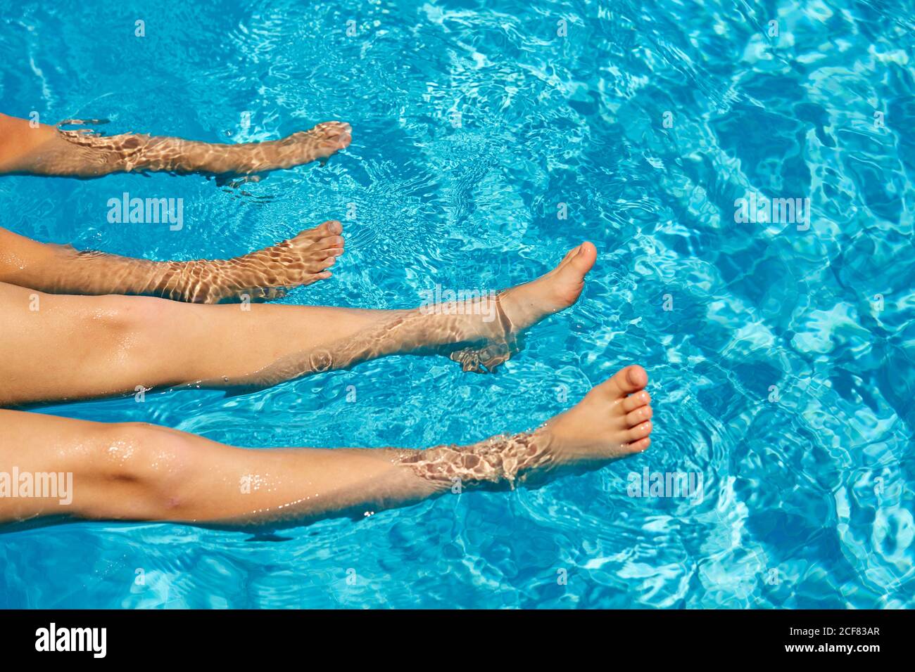 Barefoot kids hi-res stock photography and images - Alamy