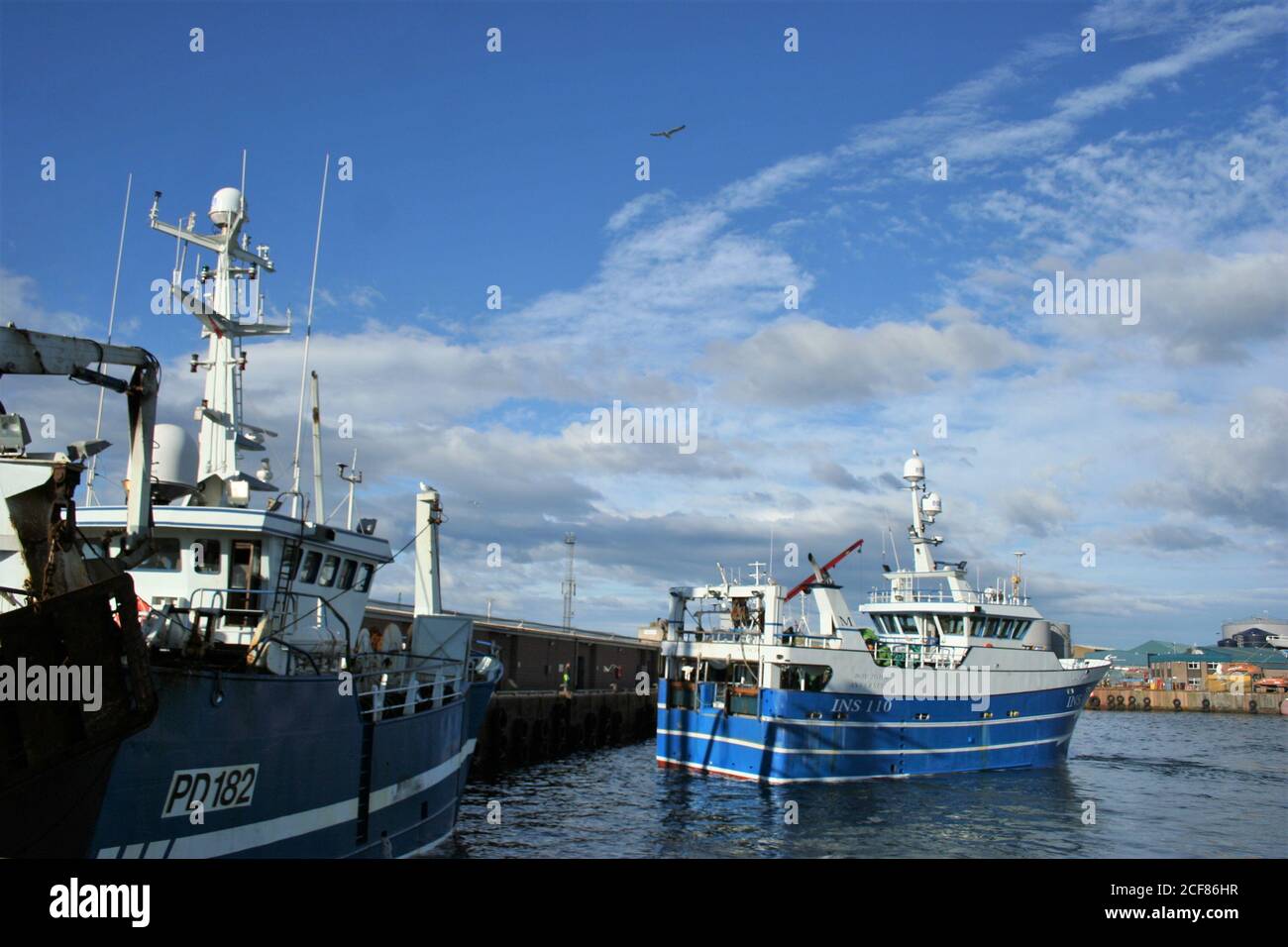 Fishing boats in Peterhead harbour Stock Photo - Alamy