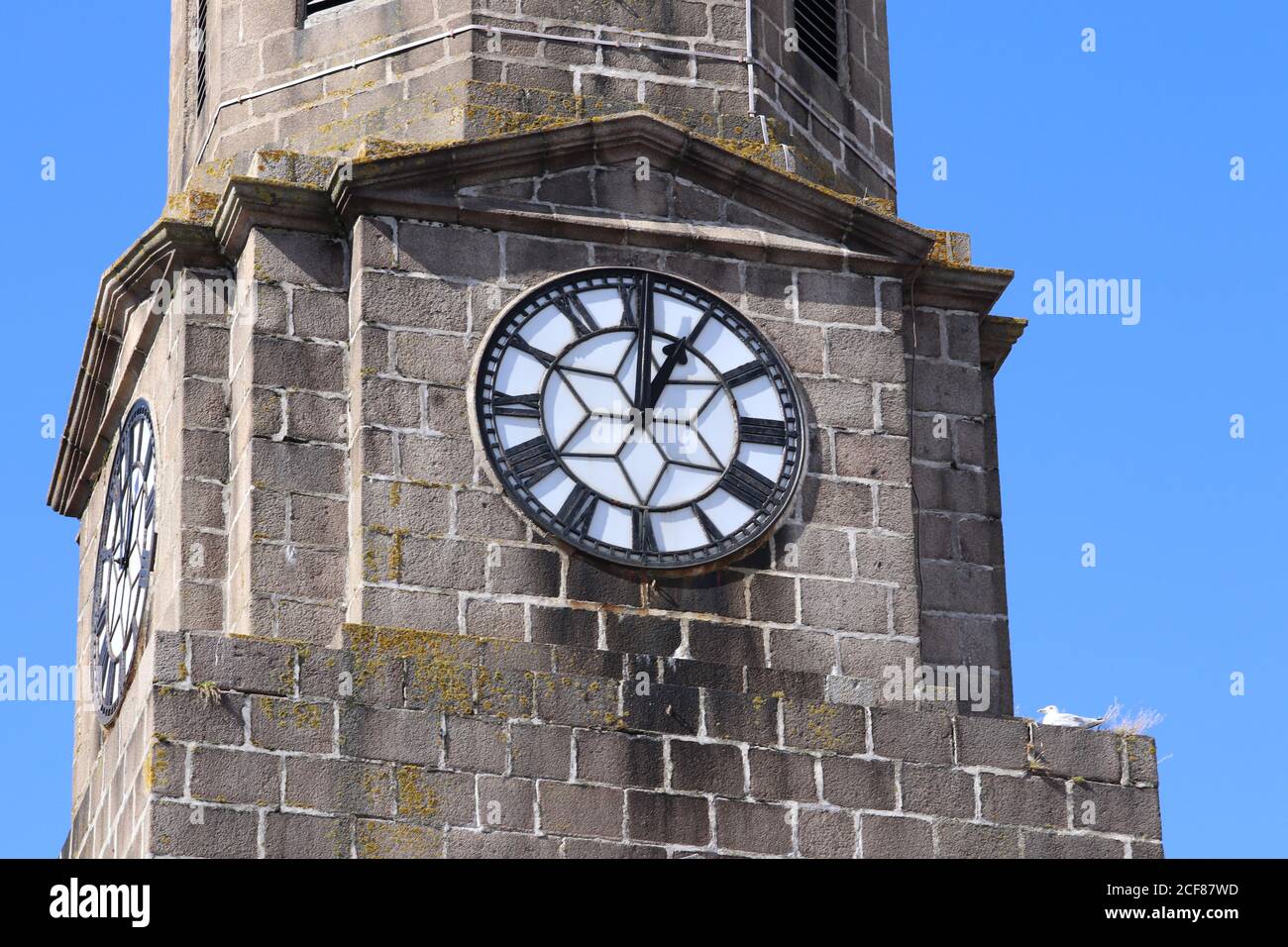 Monuments in Broad Street, Peterhead Stock Photo - Alamy