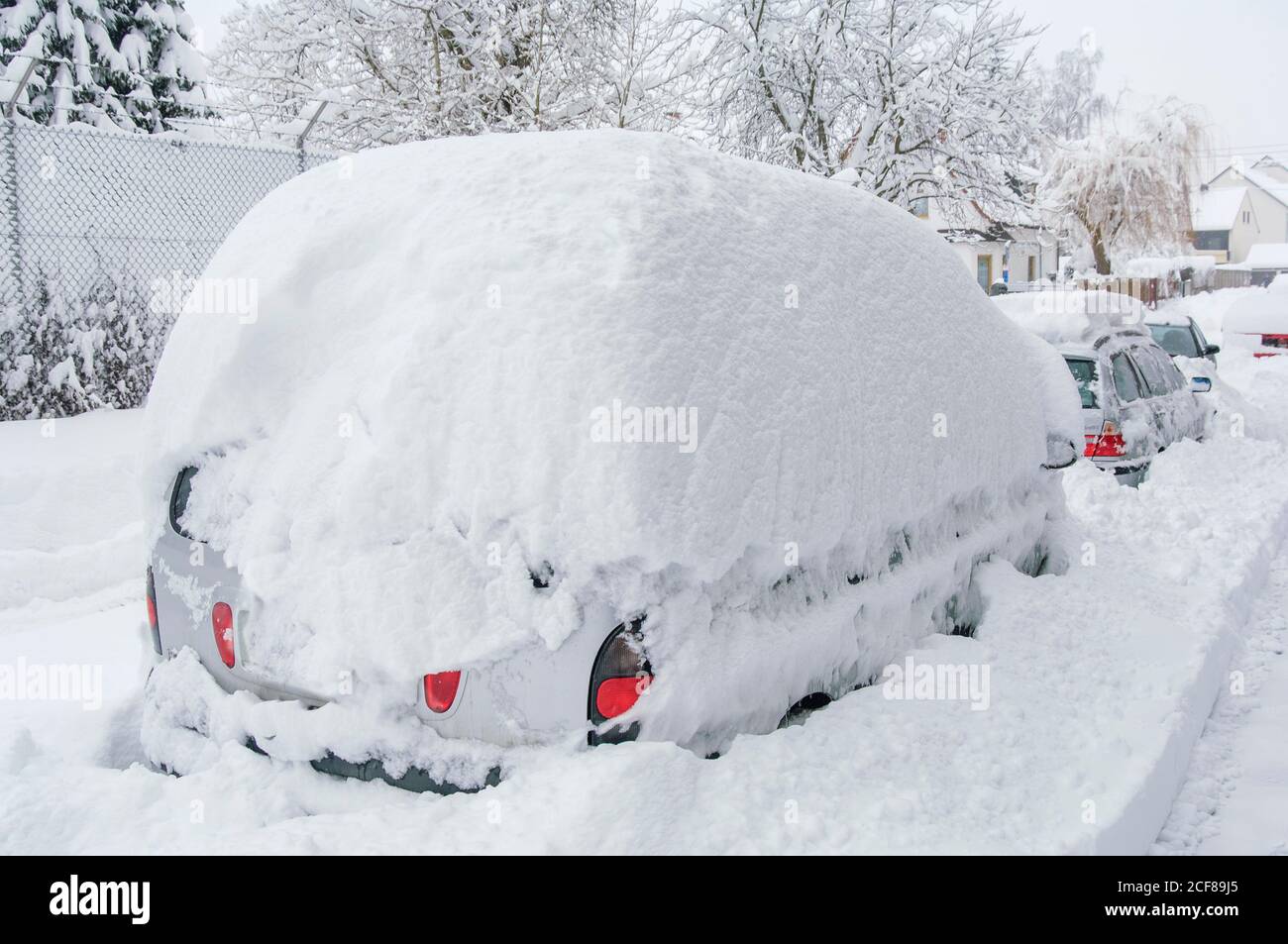 Frozen roof covered frost after hi-res stock photography and images - Alamy