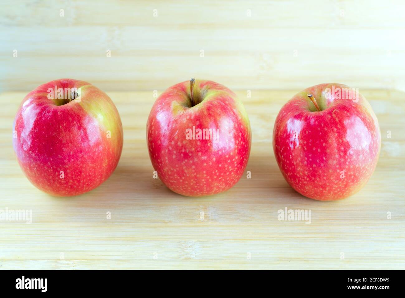 Red apples on wooden background.Harvest autumn fall concept Stock Photo ...