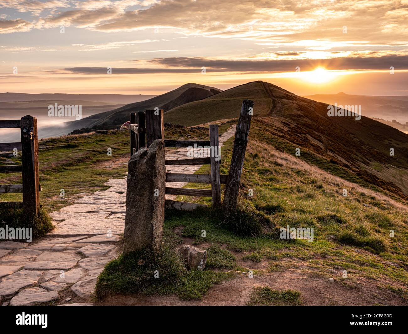 Mam Tor Peak District Great Ridge Stock Photo - Alamy