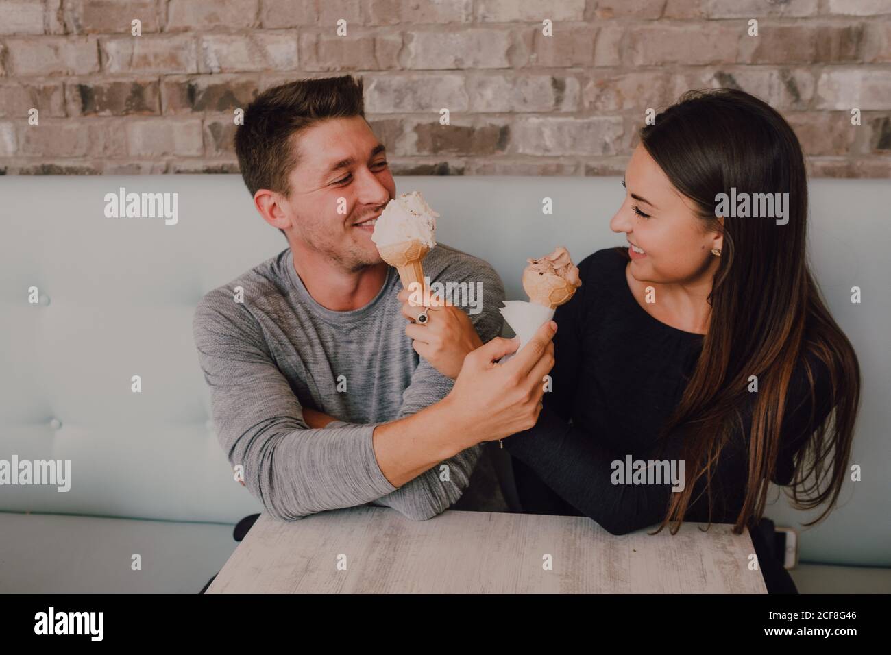 Woman ice cream sofa hi-res stock photography and images - Alamy