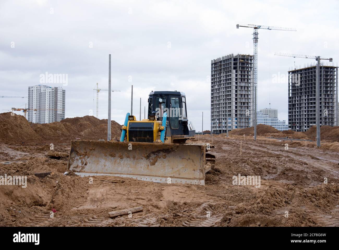 Track-type dozer for pool excavation and utility trenching. Bulldozer ...