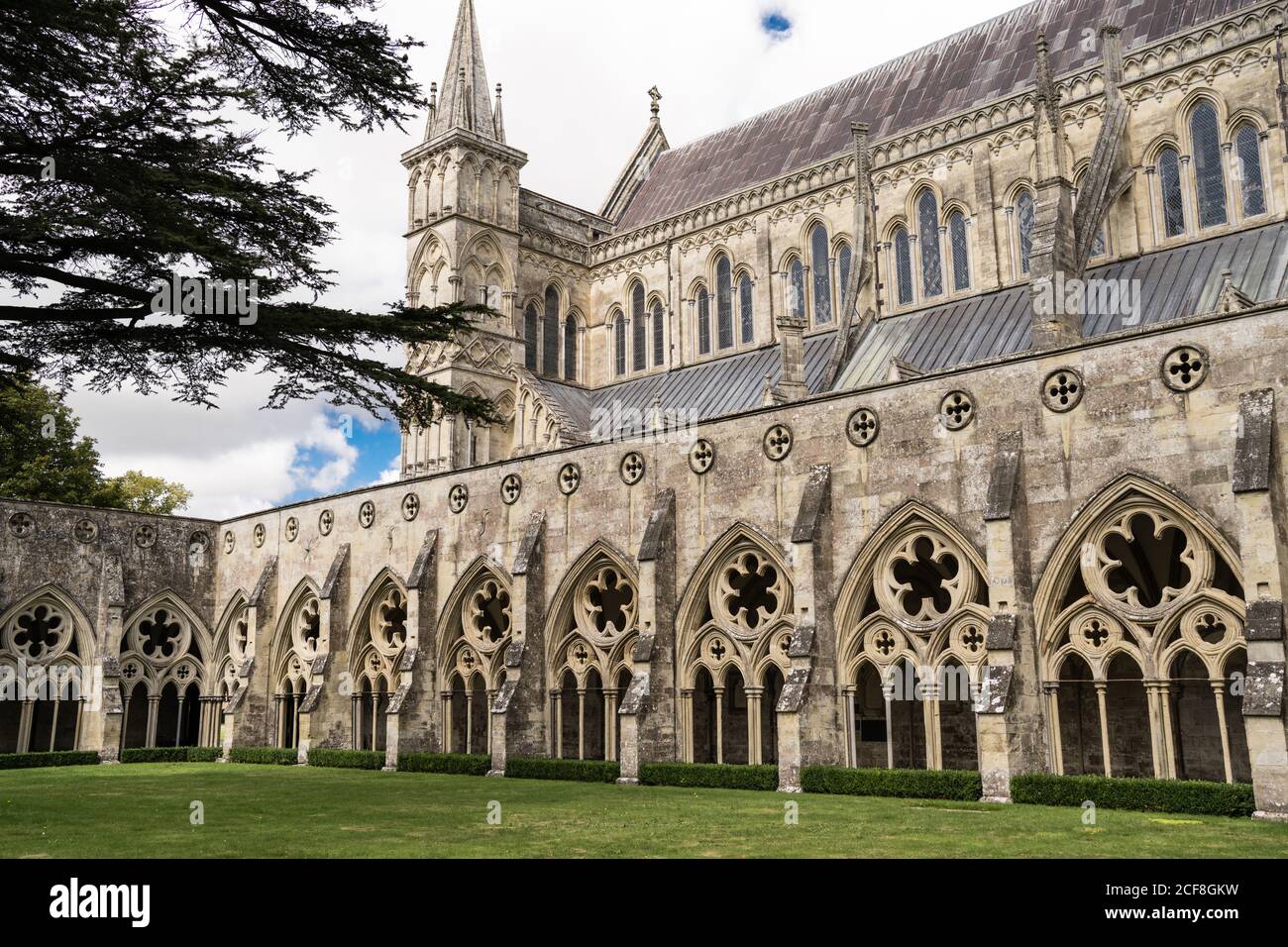 Gothic Cloisters High Resolution Stock Photography and Images - Alamy