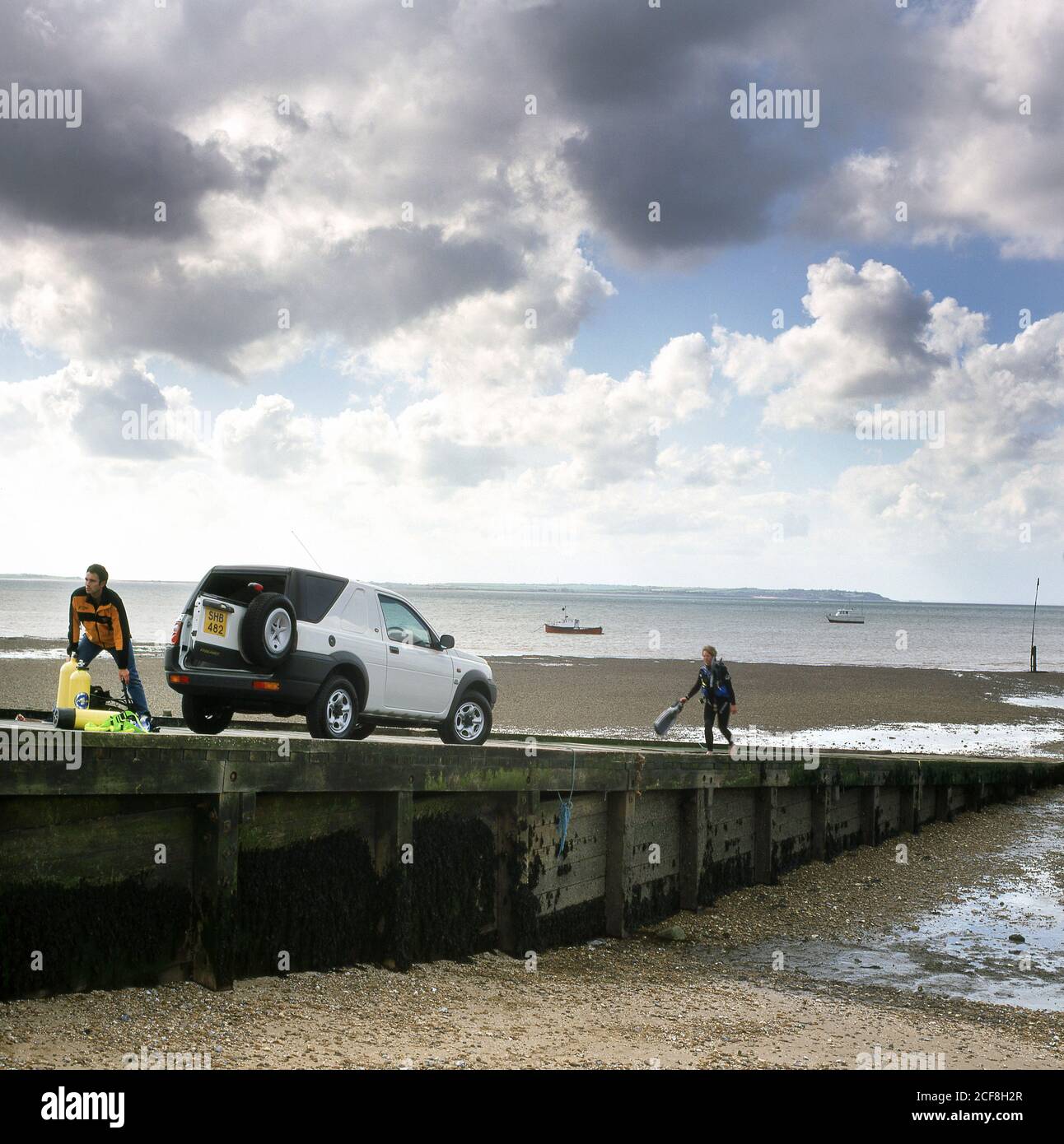 Freelander commercial 2000 hi-res stock photography and images - Alamy
