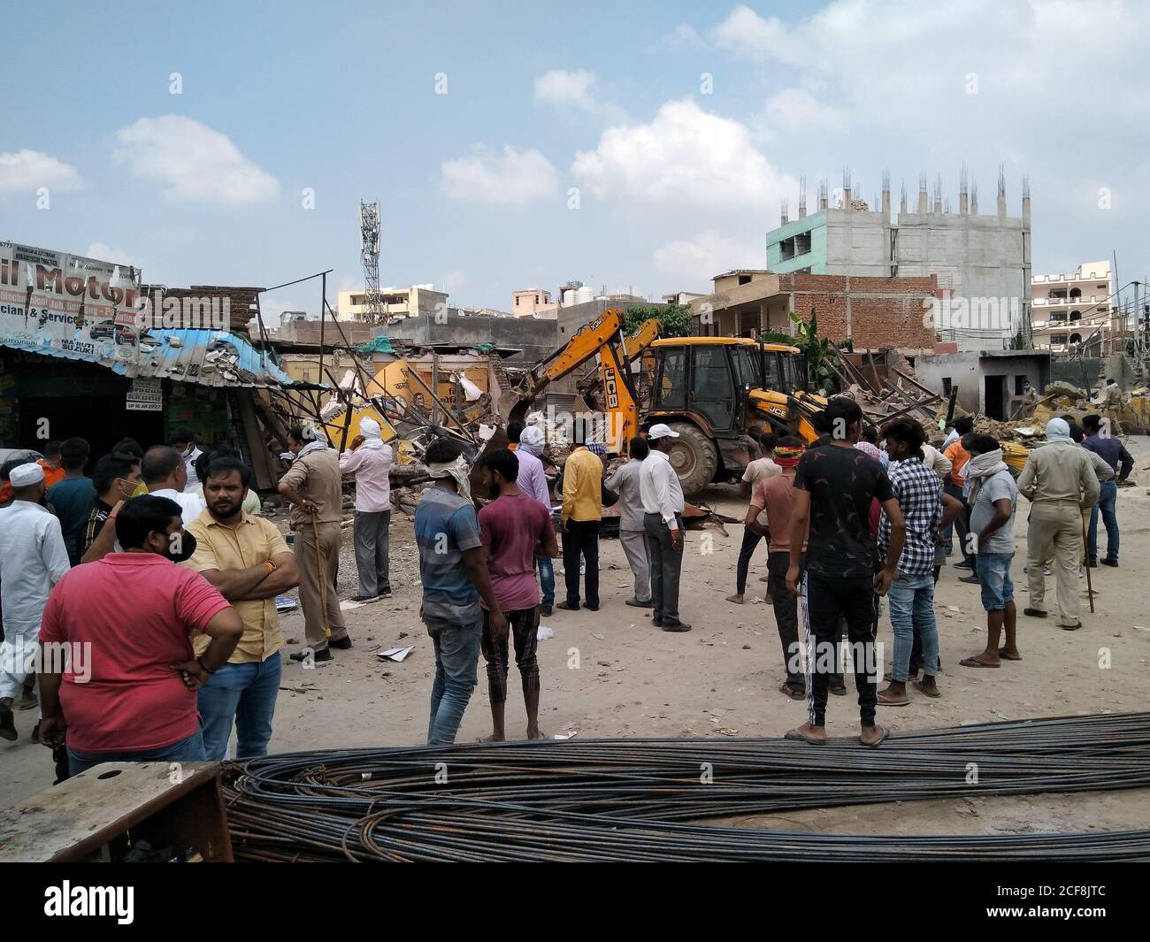 Utter destruction hi-res stock photography and images - Alamy