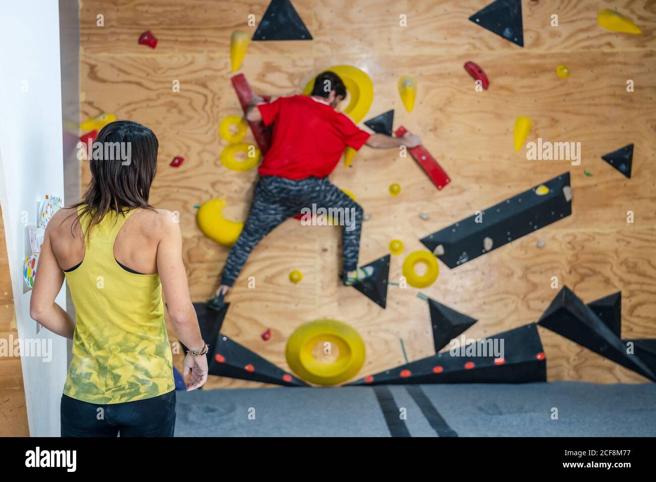 Climber team hi-res stock photography and images - Alamy