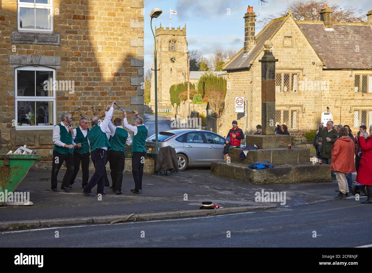 Kirkby malzeard longsword dance hi-res stock photography and images - Alamy