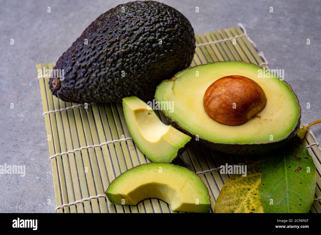 Healthy food, fresh ripe hass avocado fruit from Peru Stock Photo - Alamy