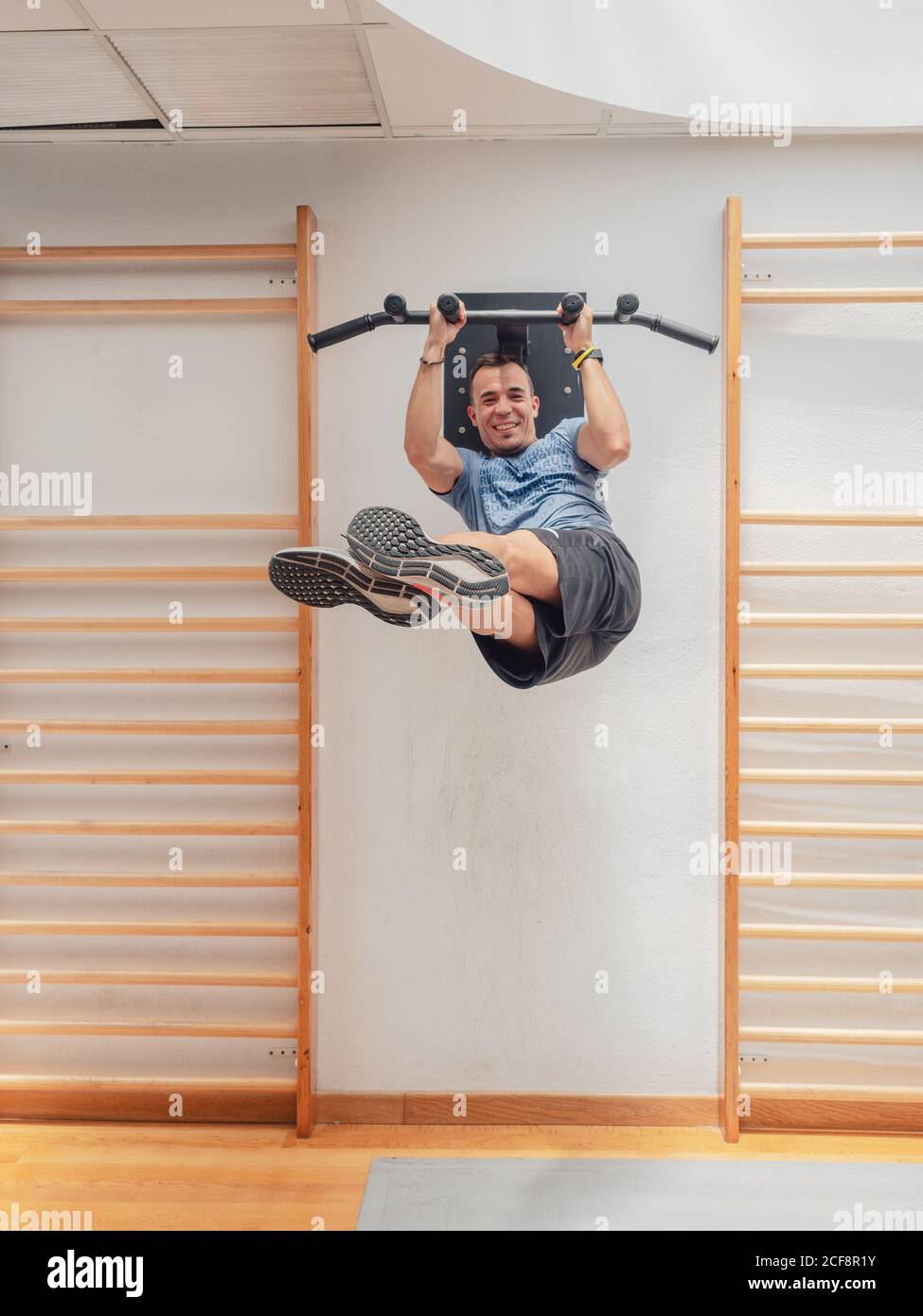 Strong muscular legs hi-res stock photography and images - Alamy