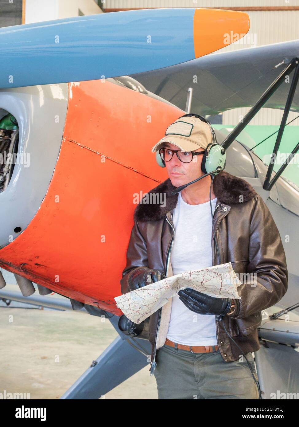 Exploring the plane hi-res stock photography and images - Alamy