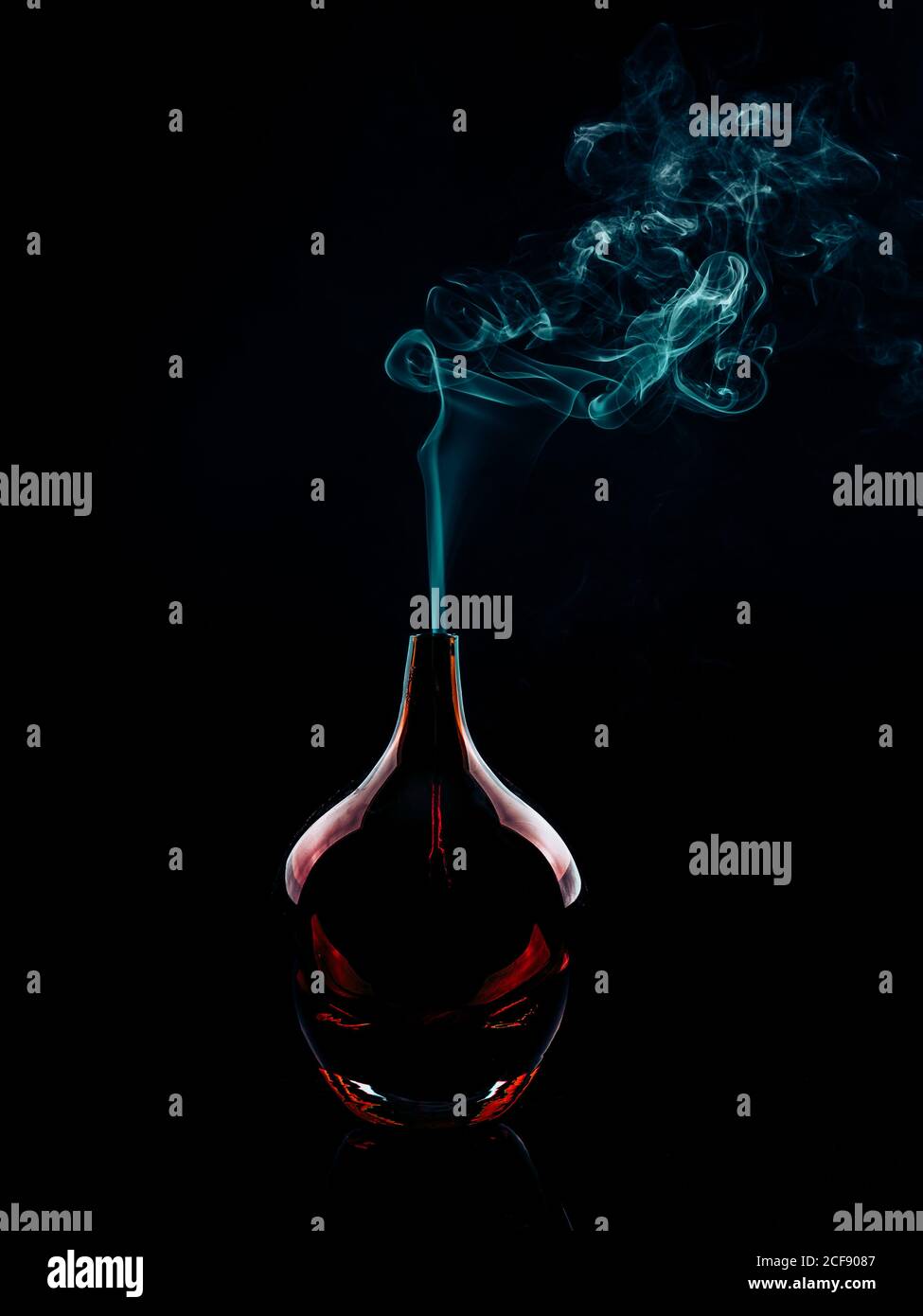 Bottle smoke hi-res stock photography and images - Alamy