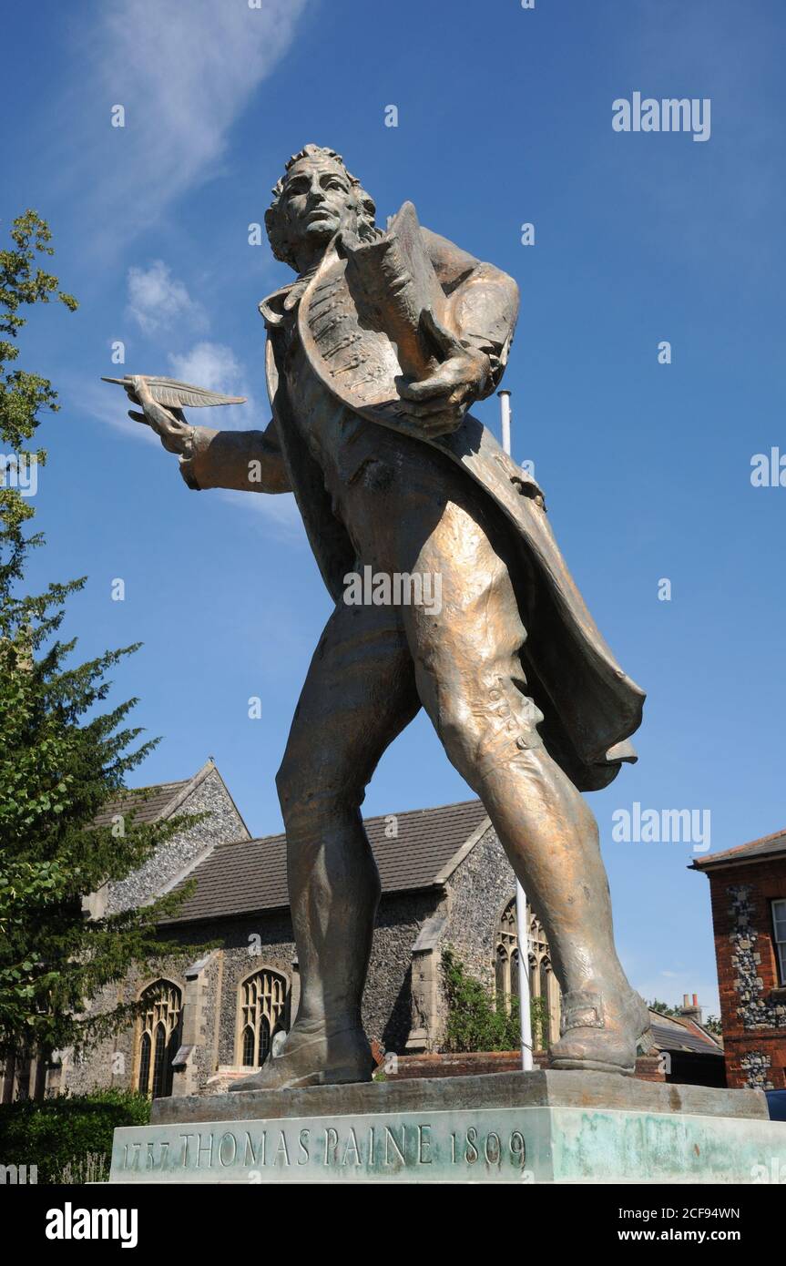Thomas paine statue hi-res stock photography and images - Alamy