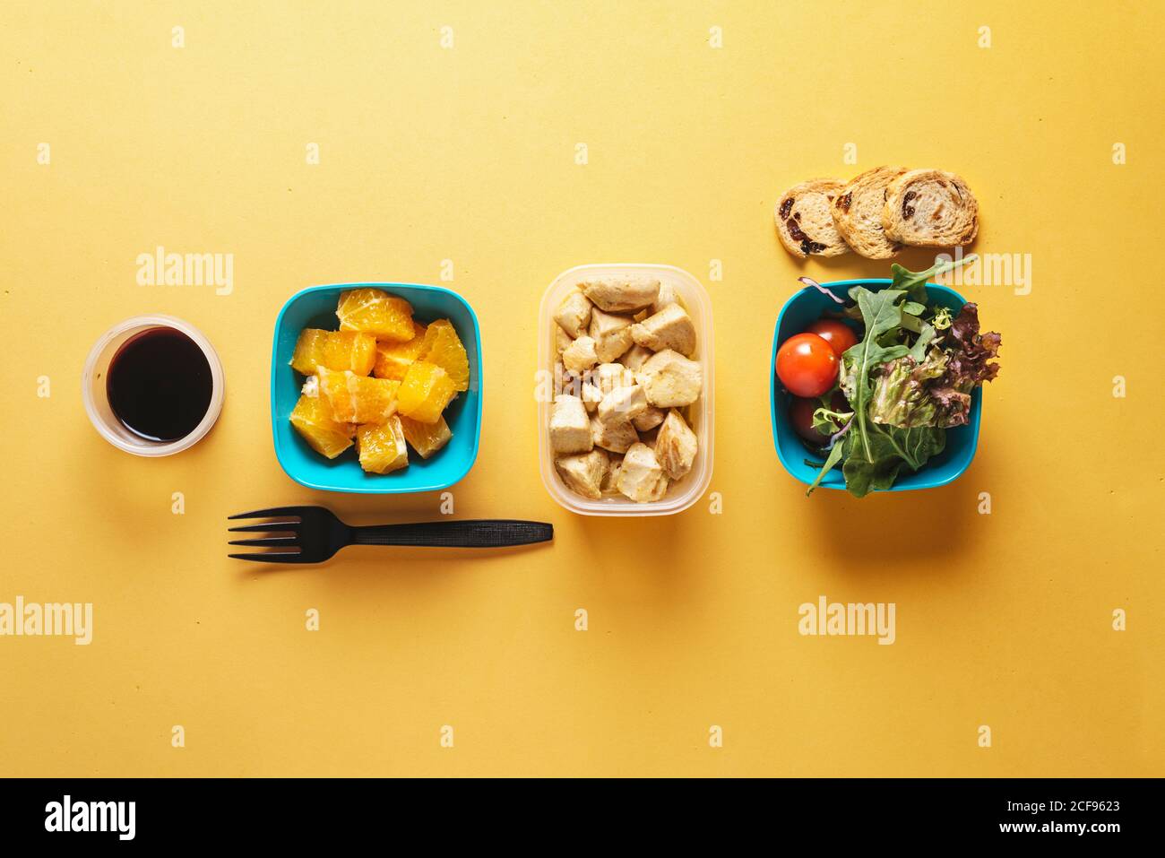 Plastic sauce containers hi-res stock photography and images - Alamy