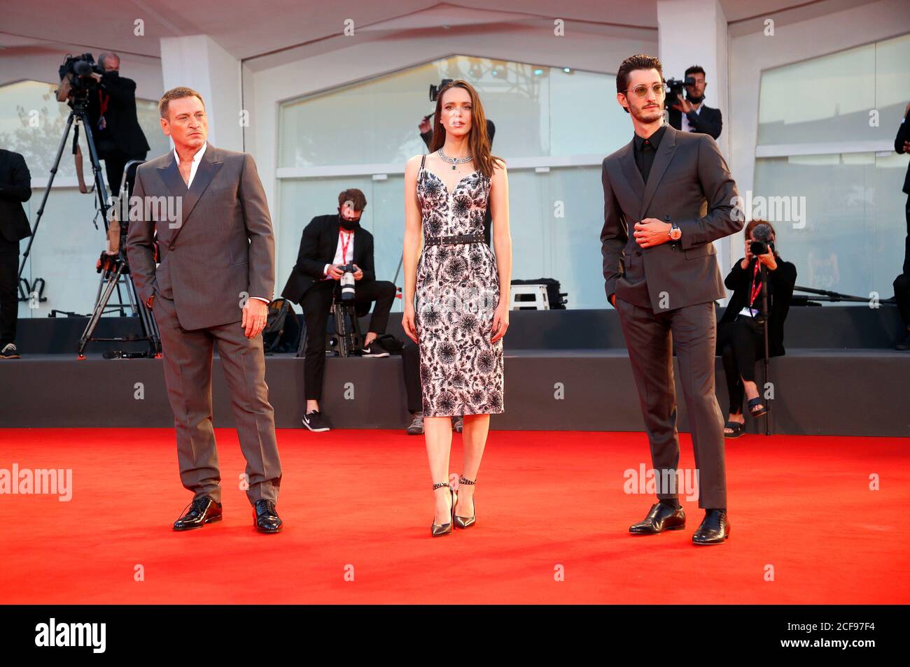 Stacy martin venice amants hi-res stock photography and images - Alamy