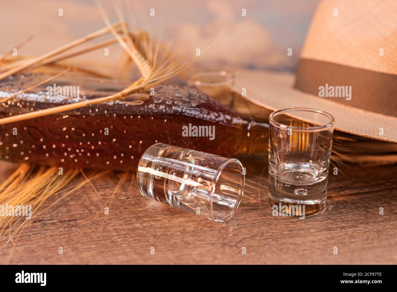 Table shots hi-res stock photography and images - Alamy