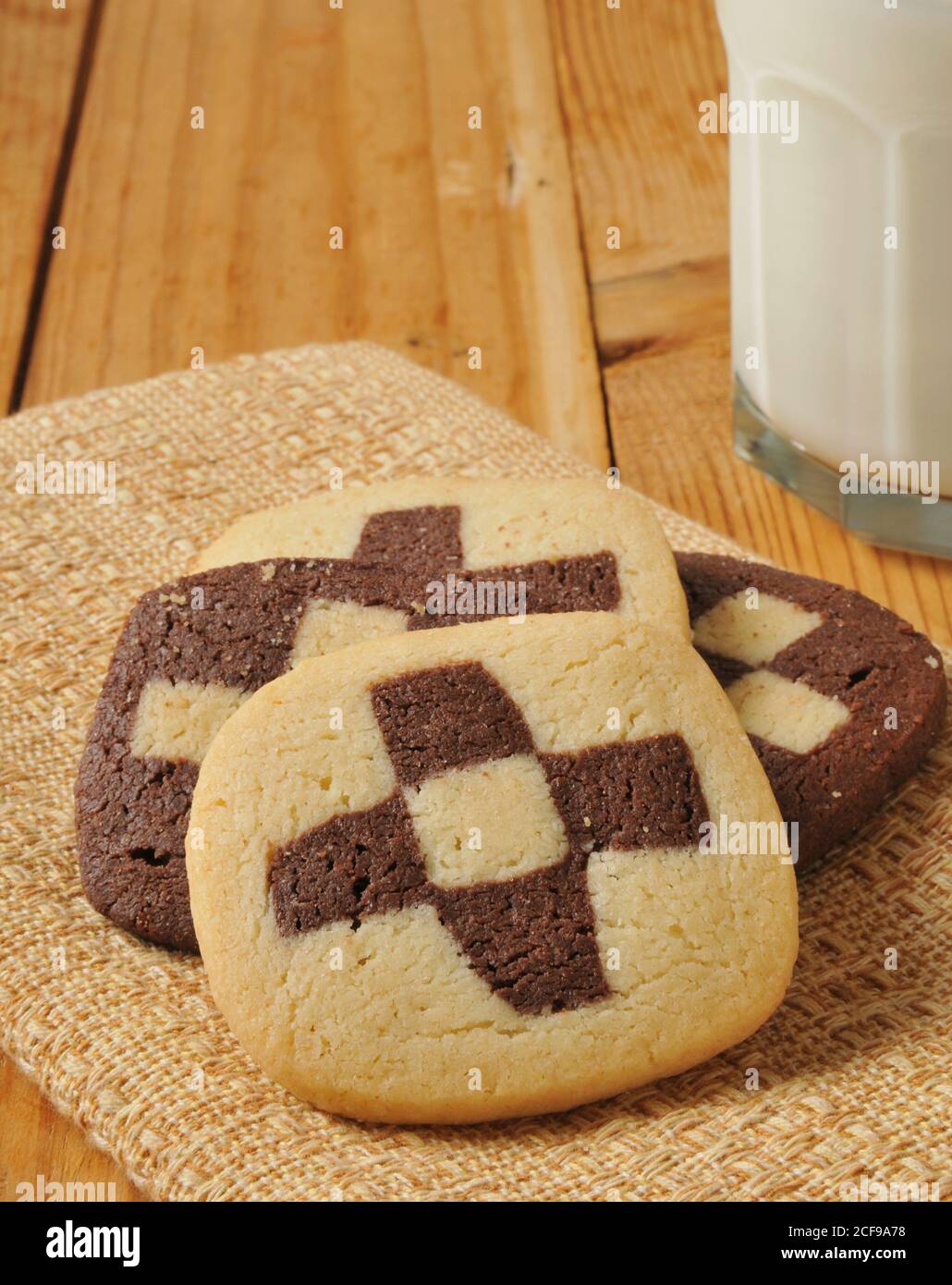 Checker board pattern hi-res stock photography and images - Alamy