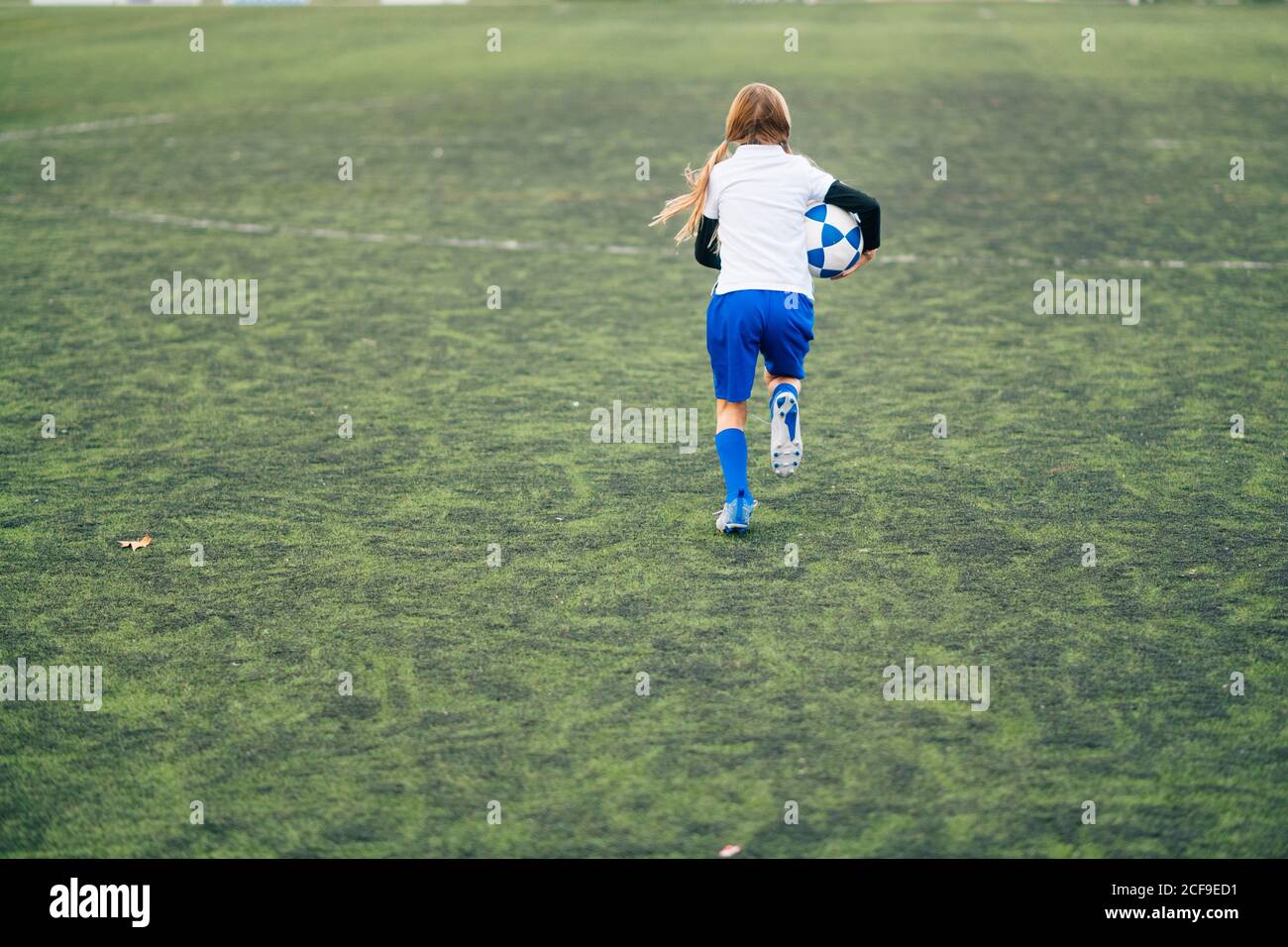 Teenage uniform back hi-res stock photography and images - Alamy