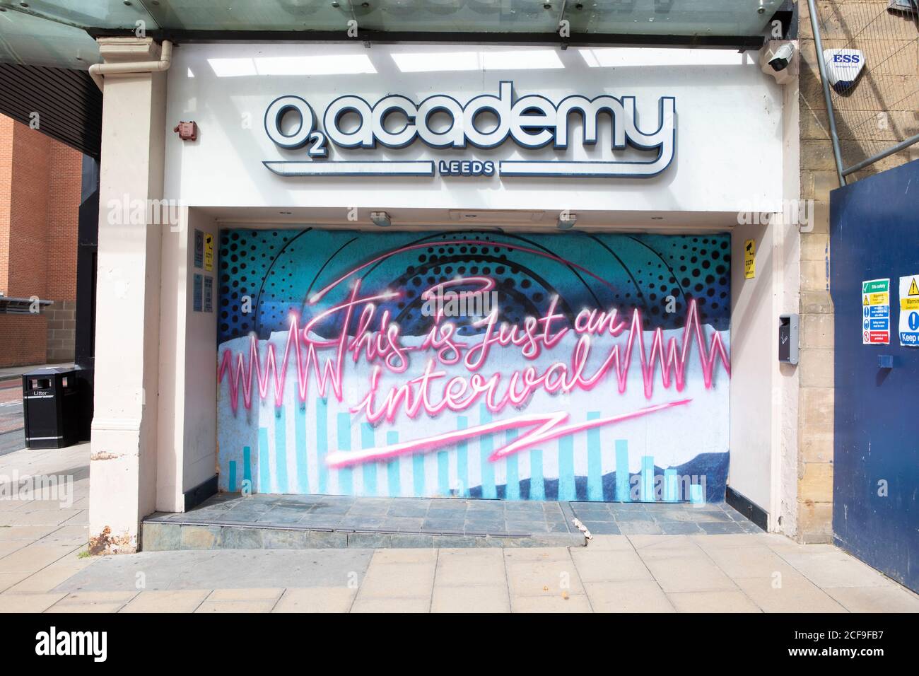 University of leeds leisure centre hi-res stock photography and images ...