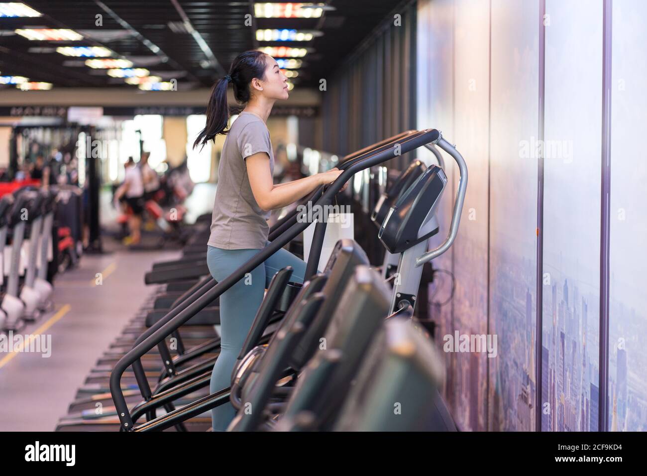 Side step exercise hi-res stock photography and images - Alamy