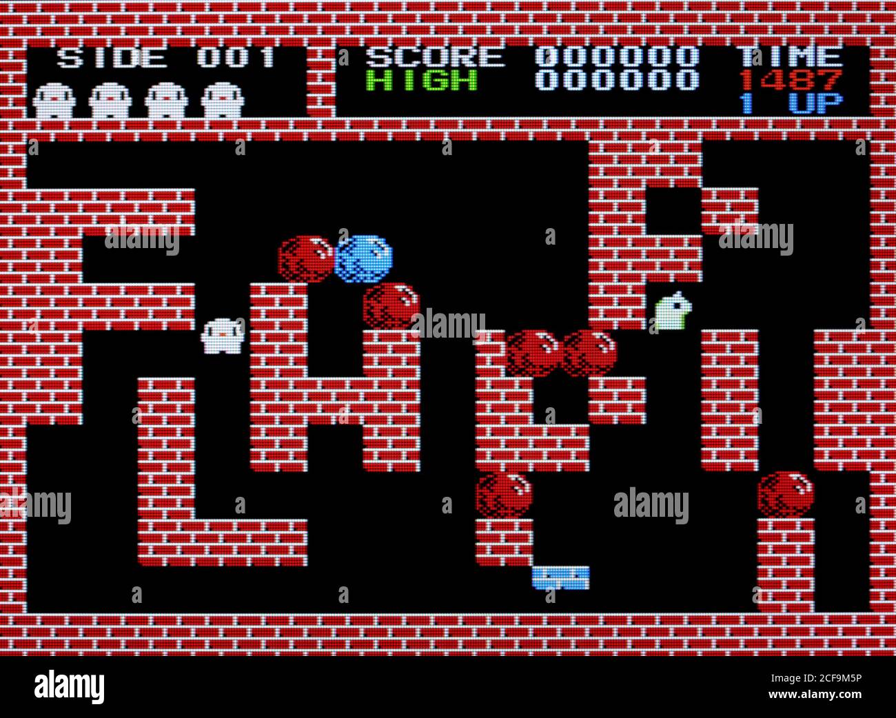 Flappy - Nintendo Entertainment System - NES Videogame - Editorial use ...