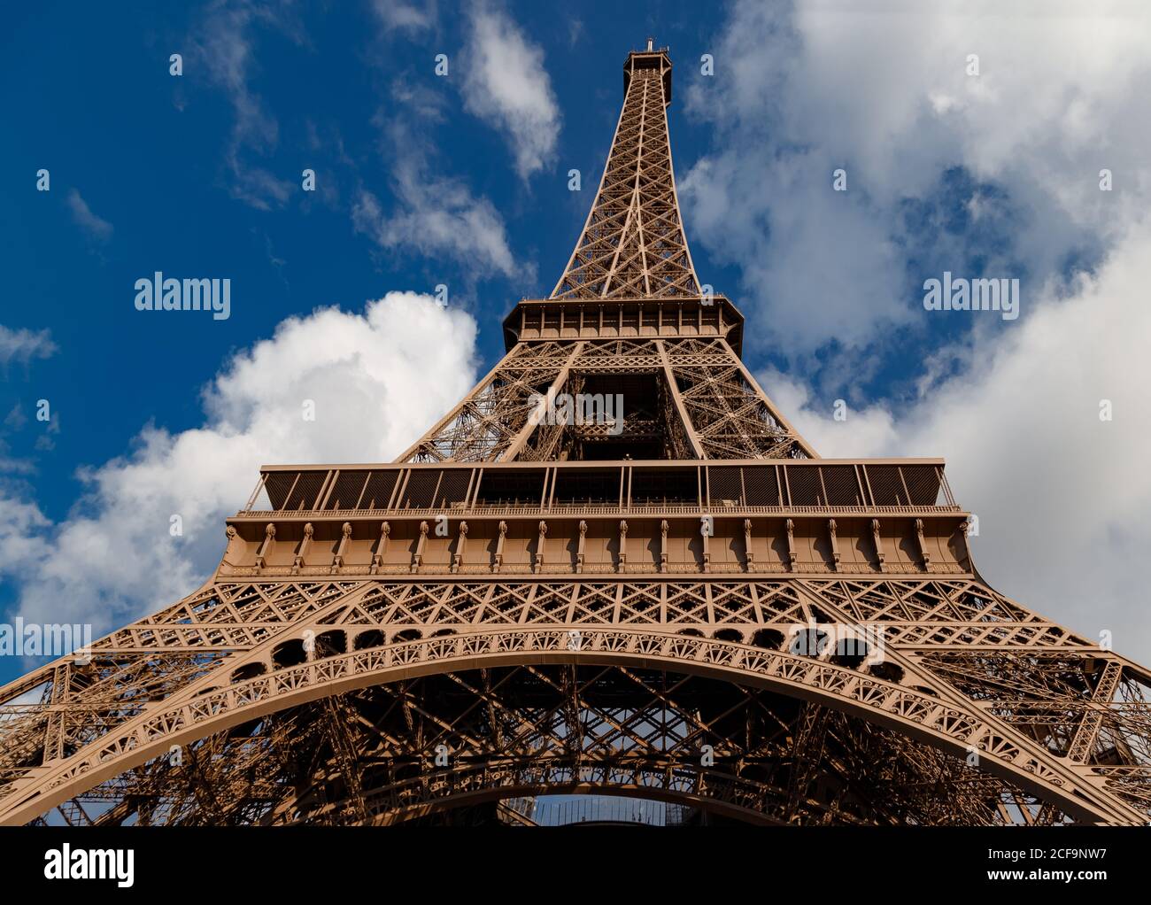 Eifel tower hi-res stock photography and images - Alamy