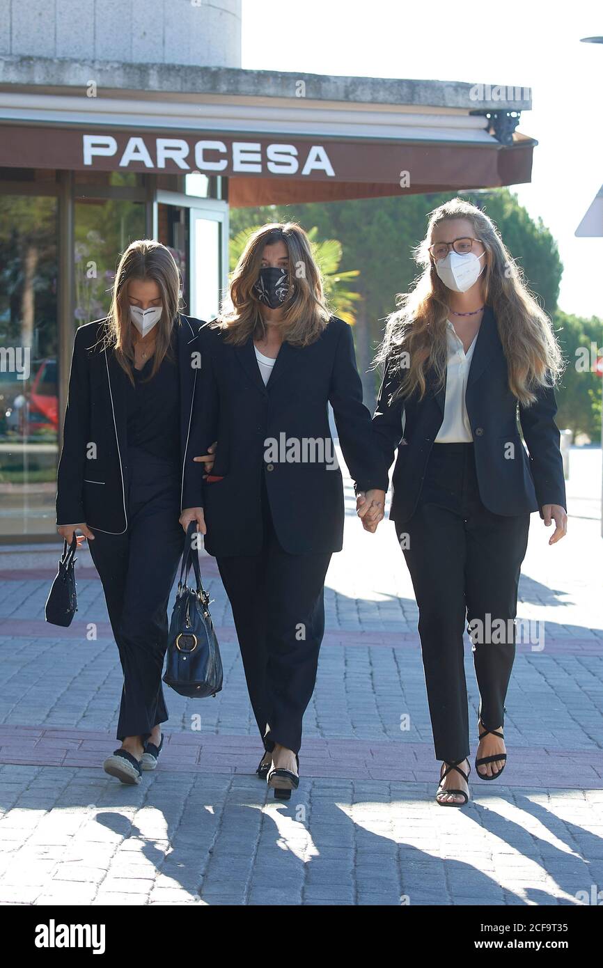 Xandra falco hi-res stock photography and images - Alamy