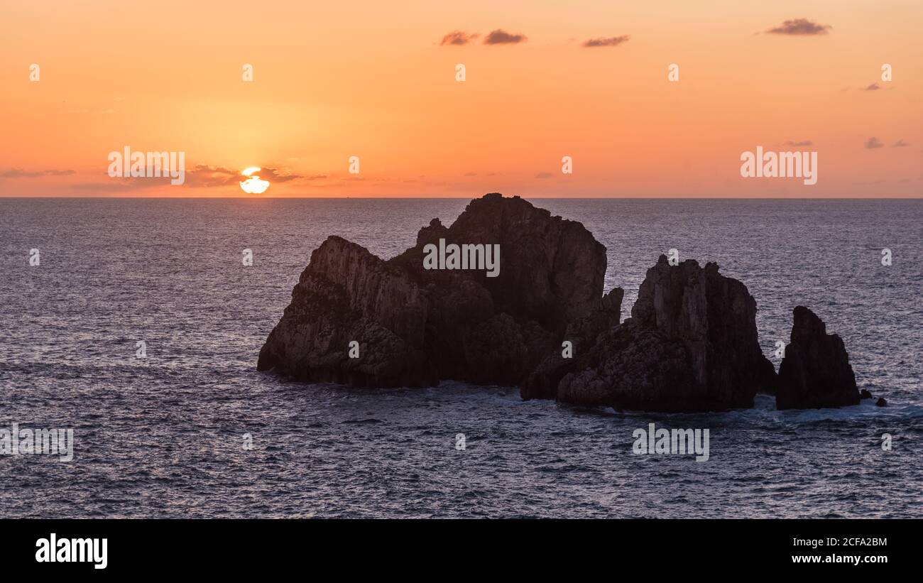 Breaking Rocks High Resolution Stock Photography and Images - Alamy