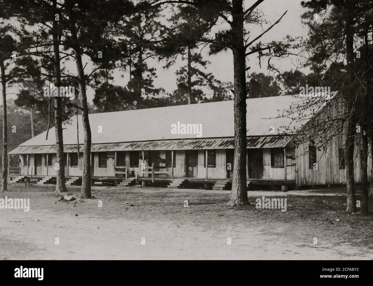 Labor camps hi-res stock photography and images - Alamy