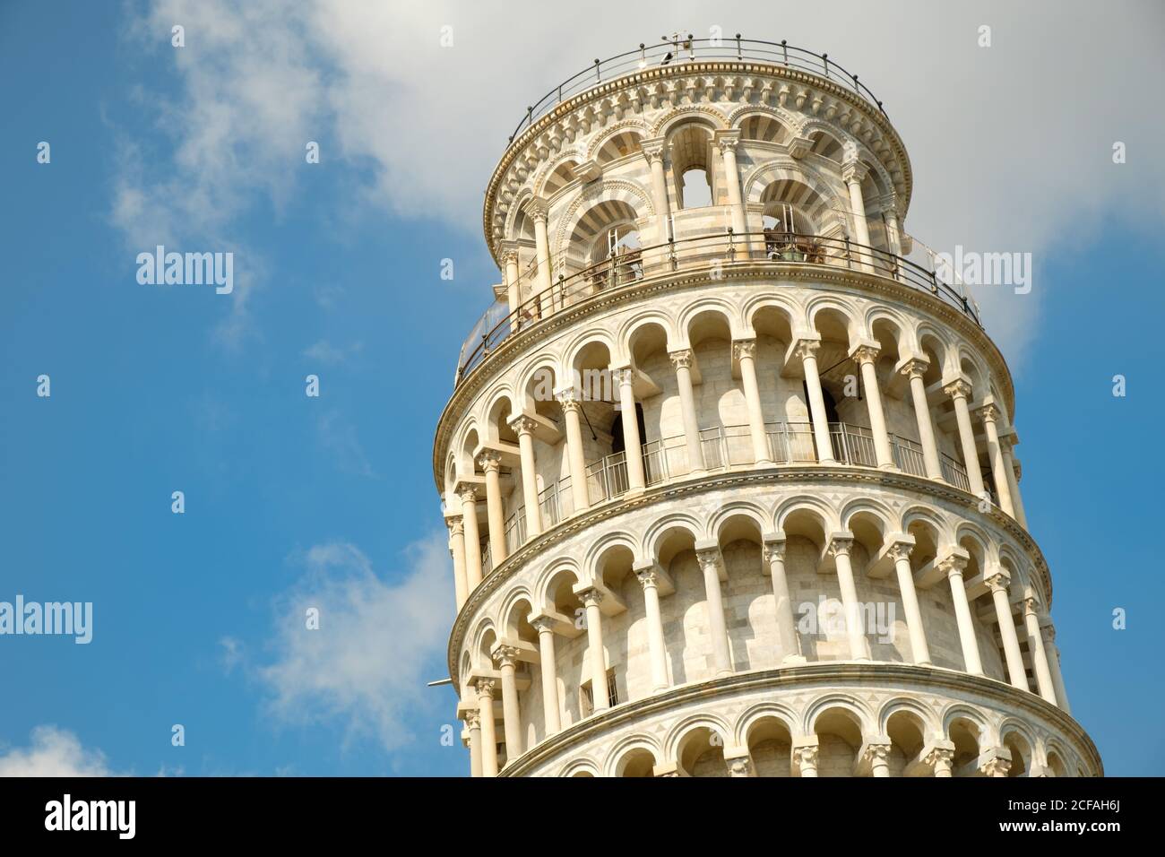 The leaning tower of Pisa, a symbol of Italy Stock Photo - Alamy