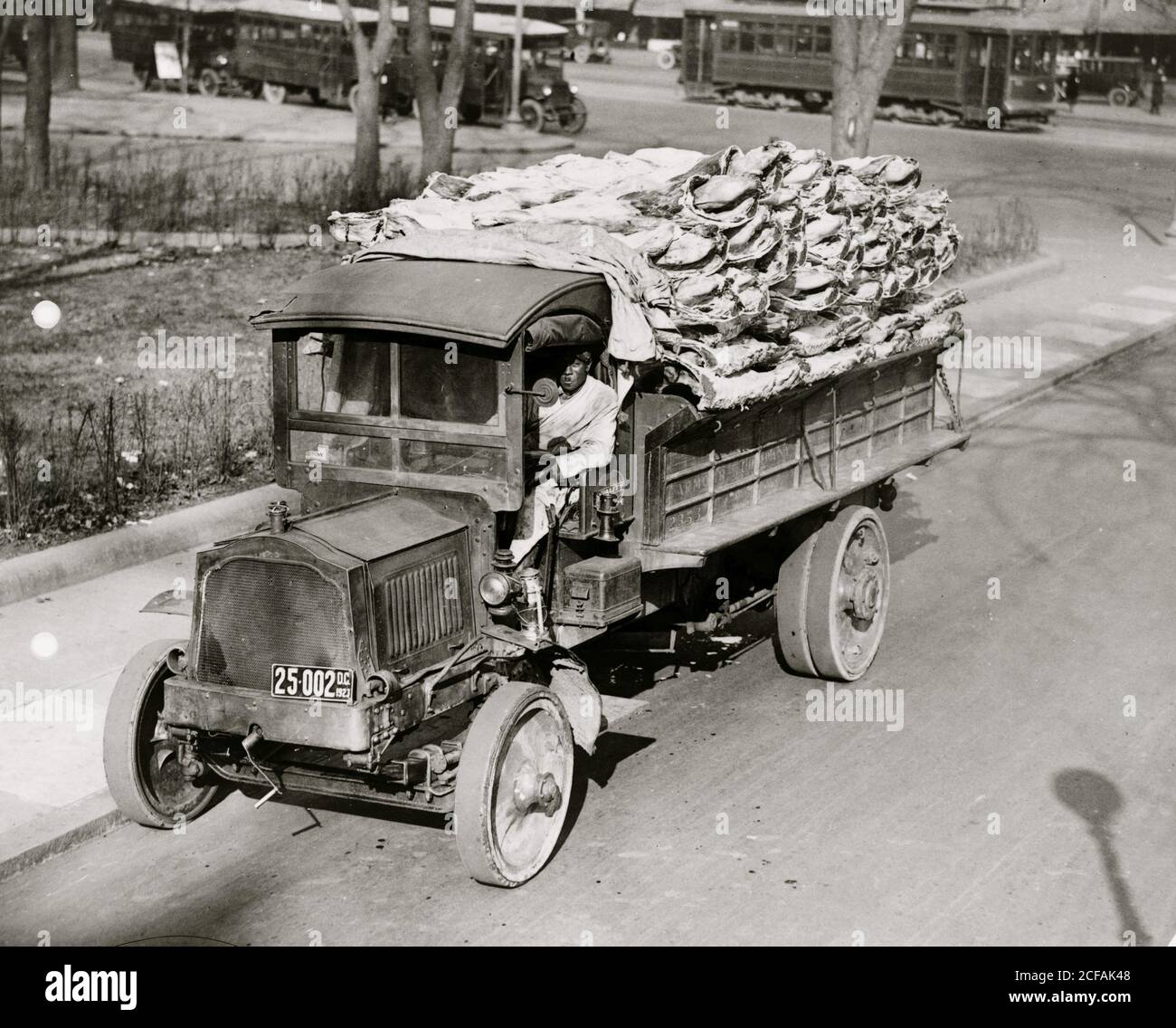 Truck load of beef being delivered to Central Market, Washington, D.C ...