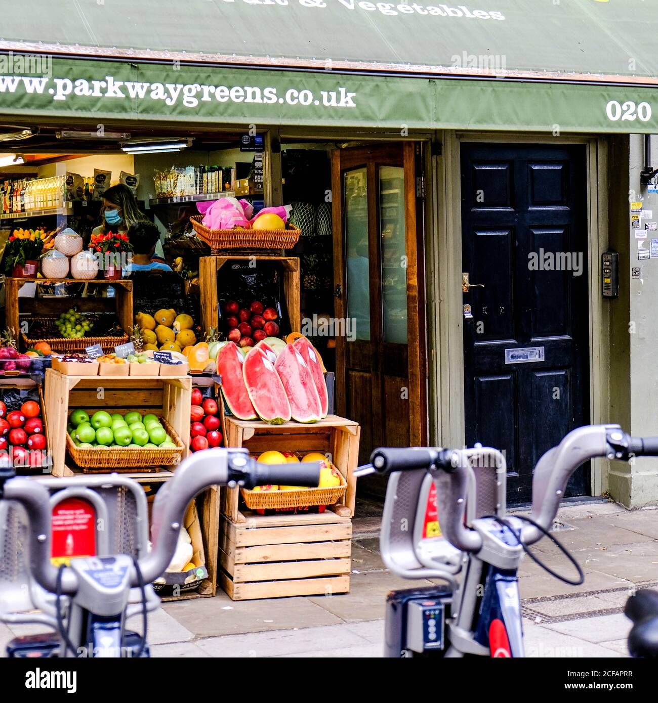 Greengrocers london hi-res stock photography and images - Alamy