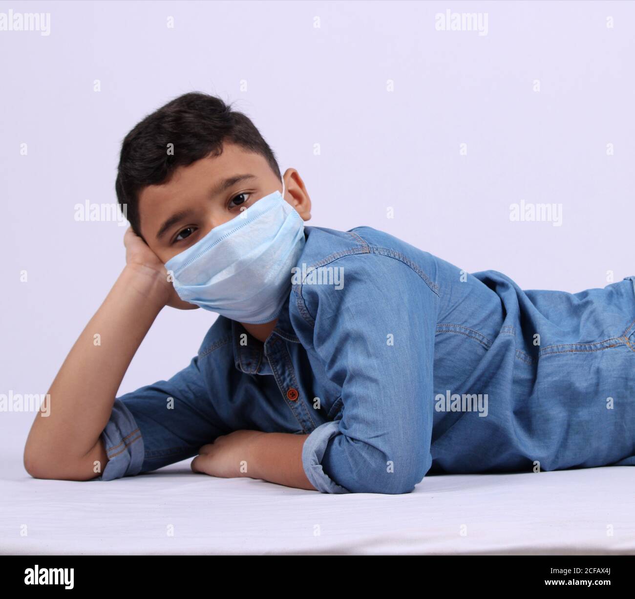 Indian people wearing mask hi-res stock photography and images - Alamy